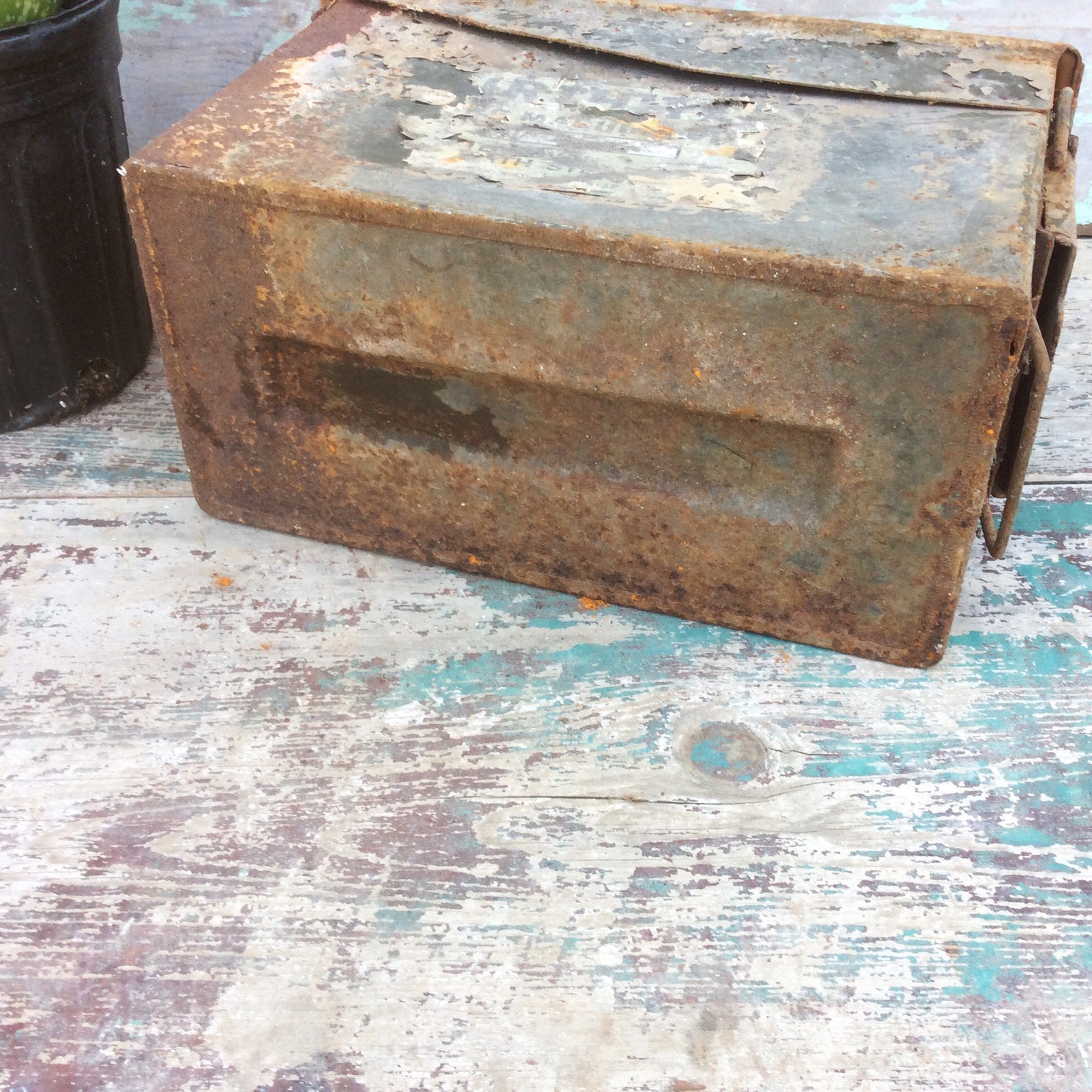 Rusty & Distressed Metal Military AMMO CRATE W/ Grayish Blue - Etsy