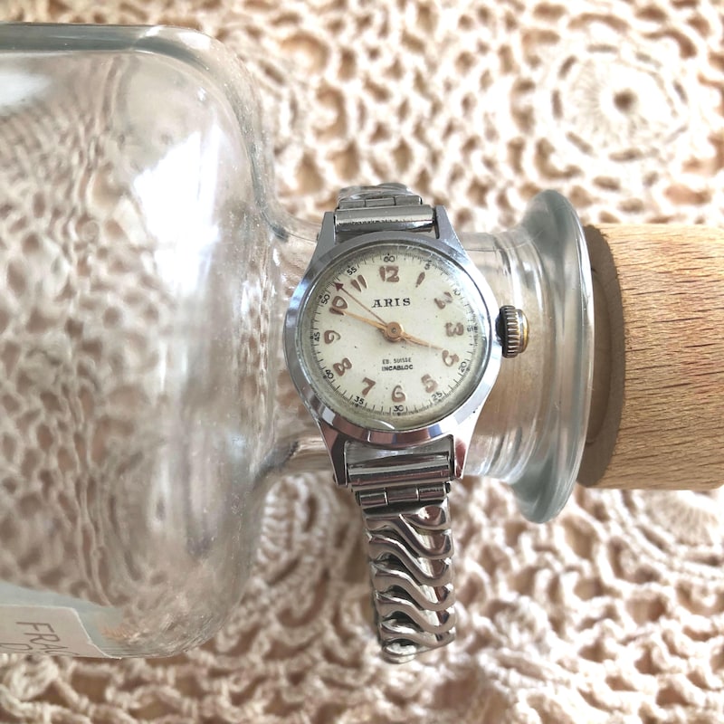 The Flea Lady - Etsy