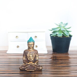 Meditating Buddha Statue, Small Buddha Statue, Zen Buddha Decor, Solid ...