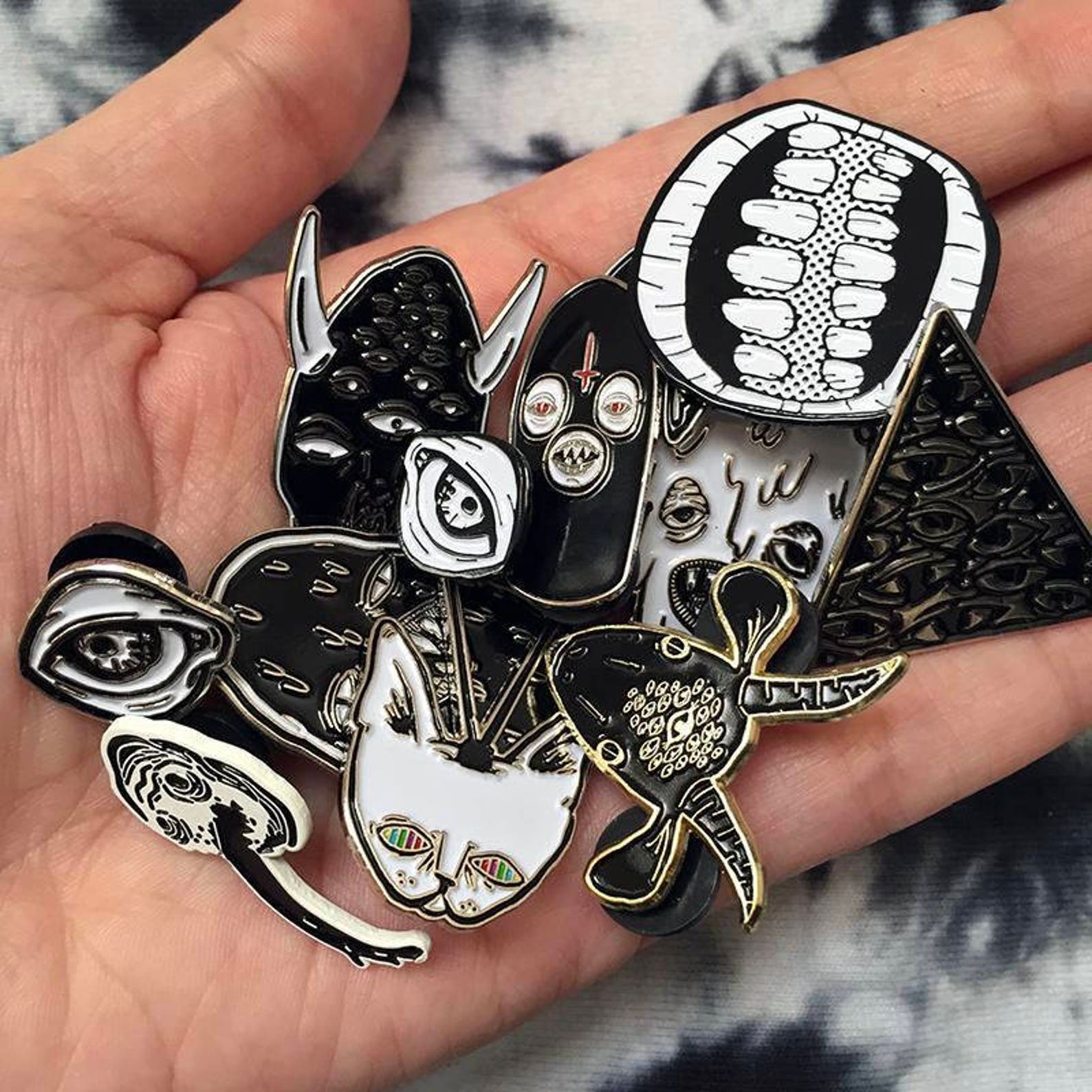 3 RANDOM FLAWED PINS Enamel Lapel Pins - Etsy