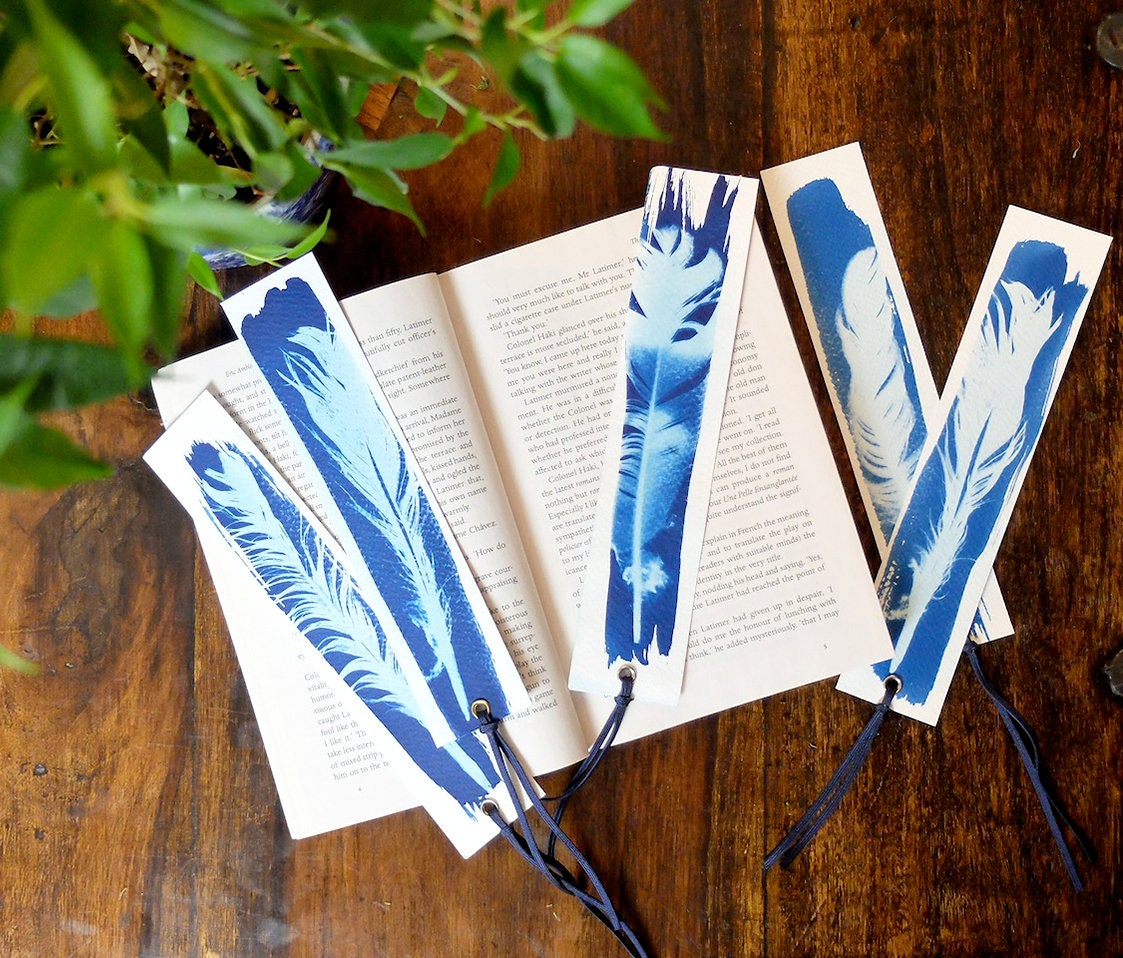 Double-sided Feather Cyanotype Bookmarks - Etsy España