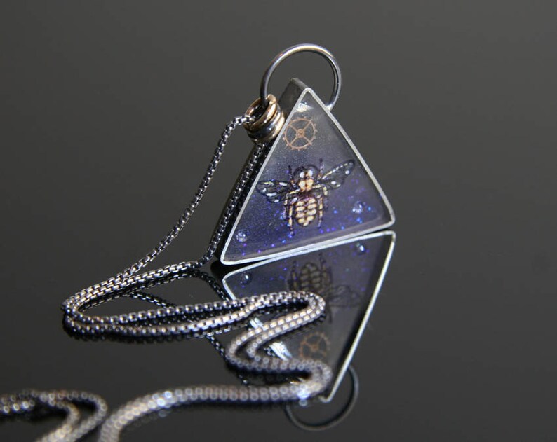 Steampunk Bee Necklace Clockwork Bee Pliqué a Jour Honey Bee - Etsy