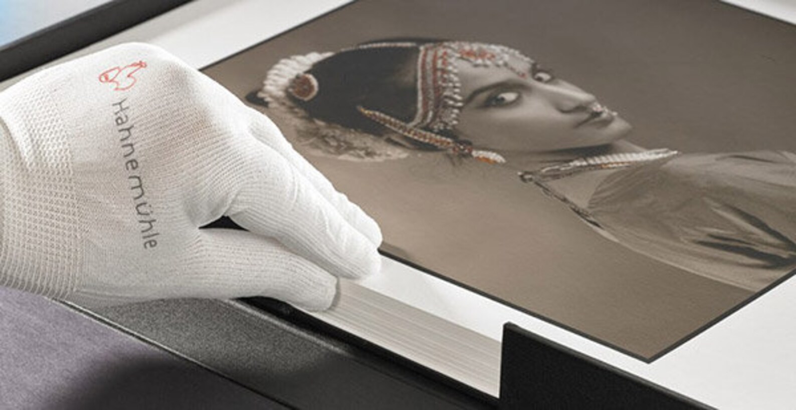 Wadjda the Green Bicycle Haifaa Al-mansour Arab Movie | Etsy