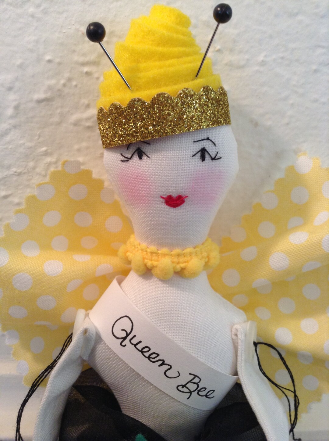 PDF Queen Bee Doll Sewing Pdf Pattern Soft Sculpture Pattern Art Doll ...