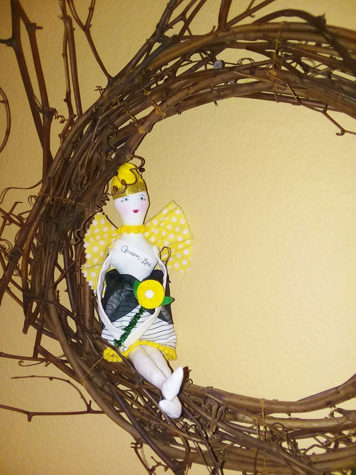 PDF Queen Bee Doll Sewing Pdf Pattern Soft Sculpture Pattern - Etsy