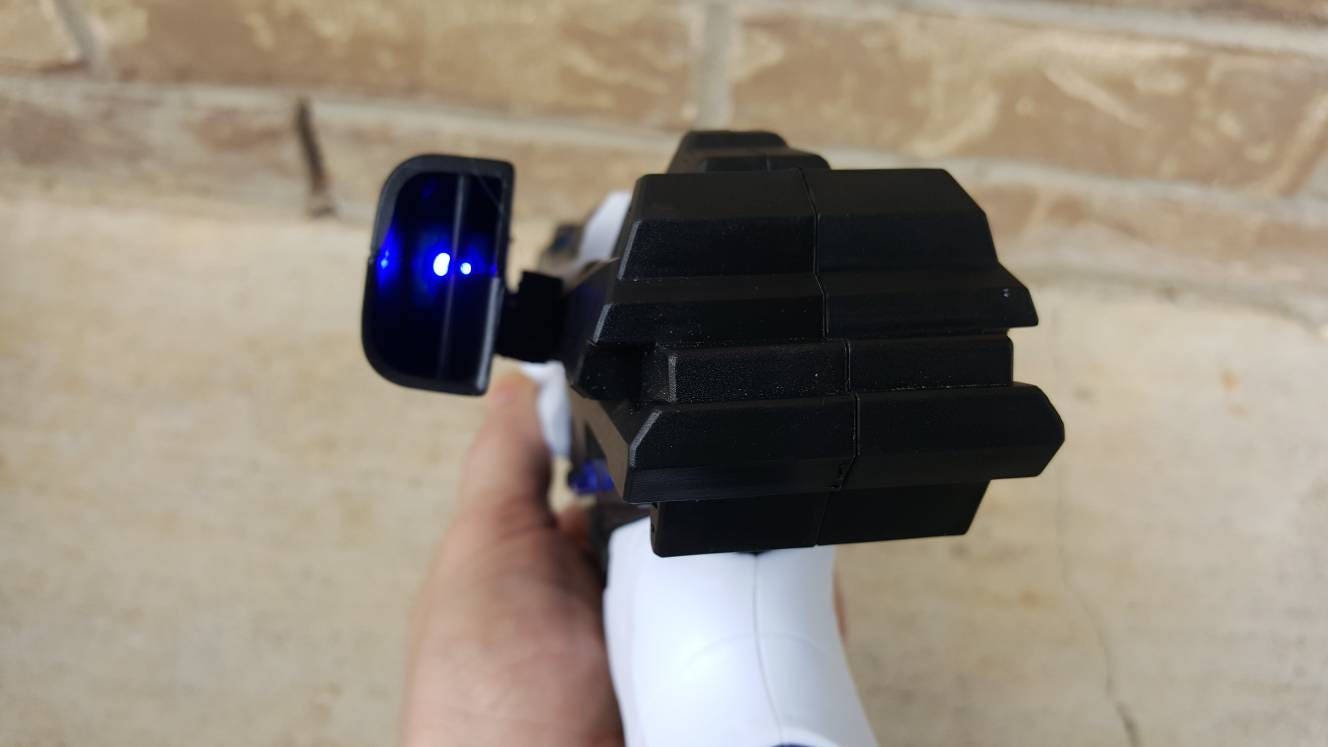 Light-up Cosplay Blaster / Star Wars Inspired / Destiny / Movie Prop ...