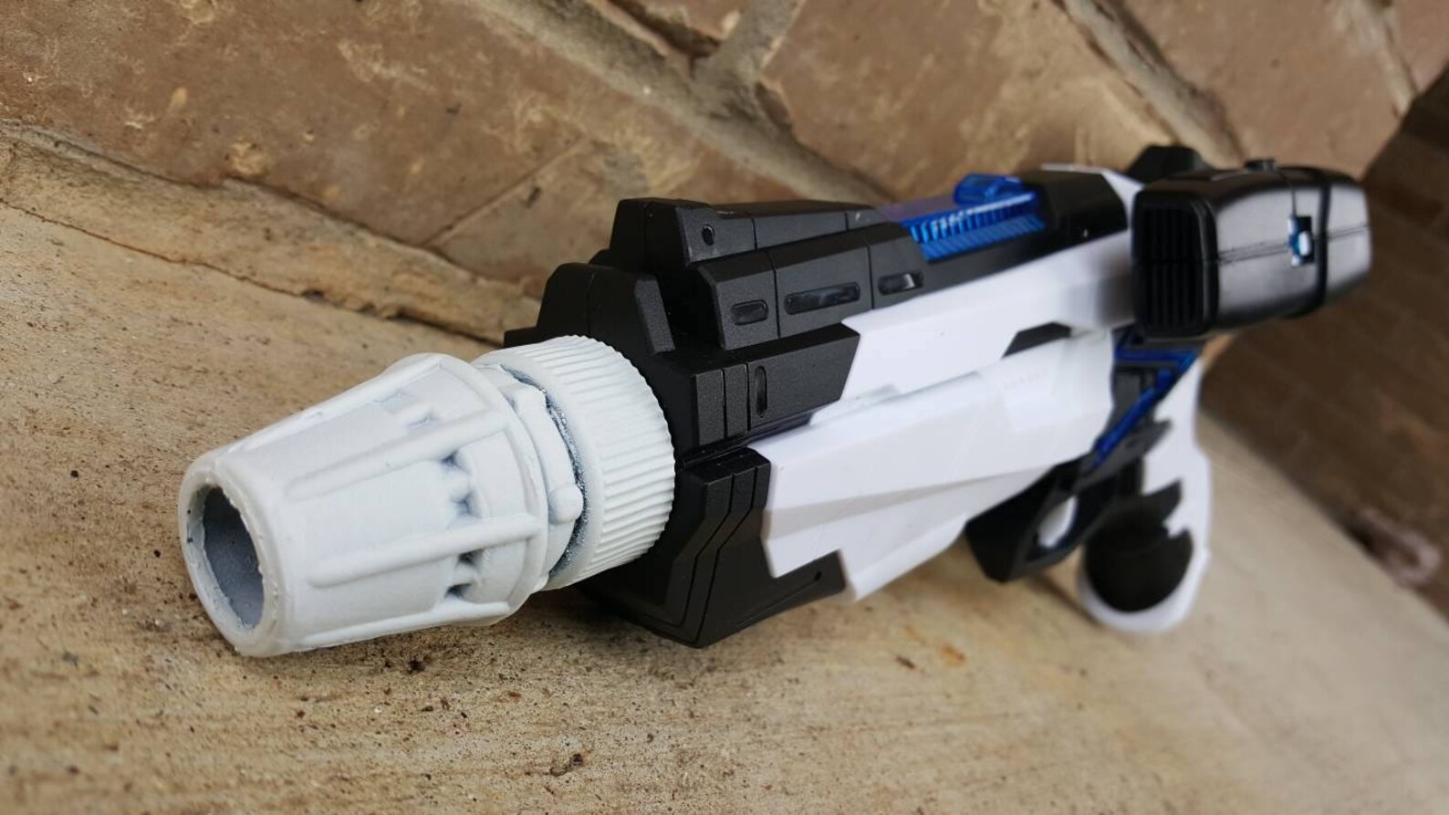 Light-up Cosplay Blaster / Star Wars Inspired / Destiny / Movie Prop ...