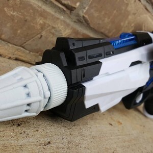 Light-up Cosplay Blaster / Star Wars Inspired / Destiny / Movie Prop ...