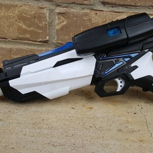 Light-up Cosplay Blaster / Star Wars Inspired / Destiny / Movie Prop ...