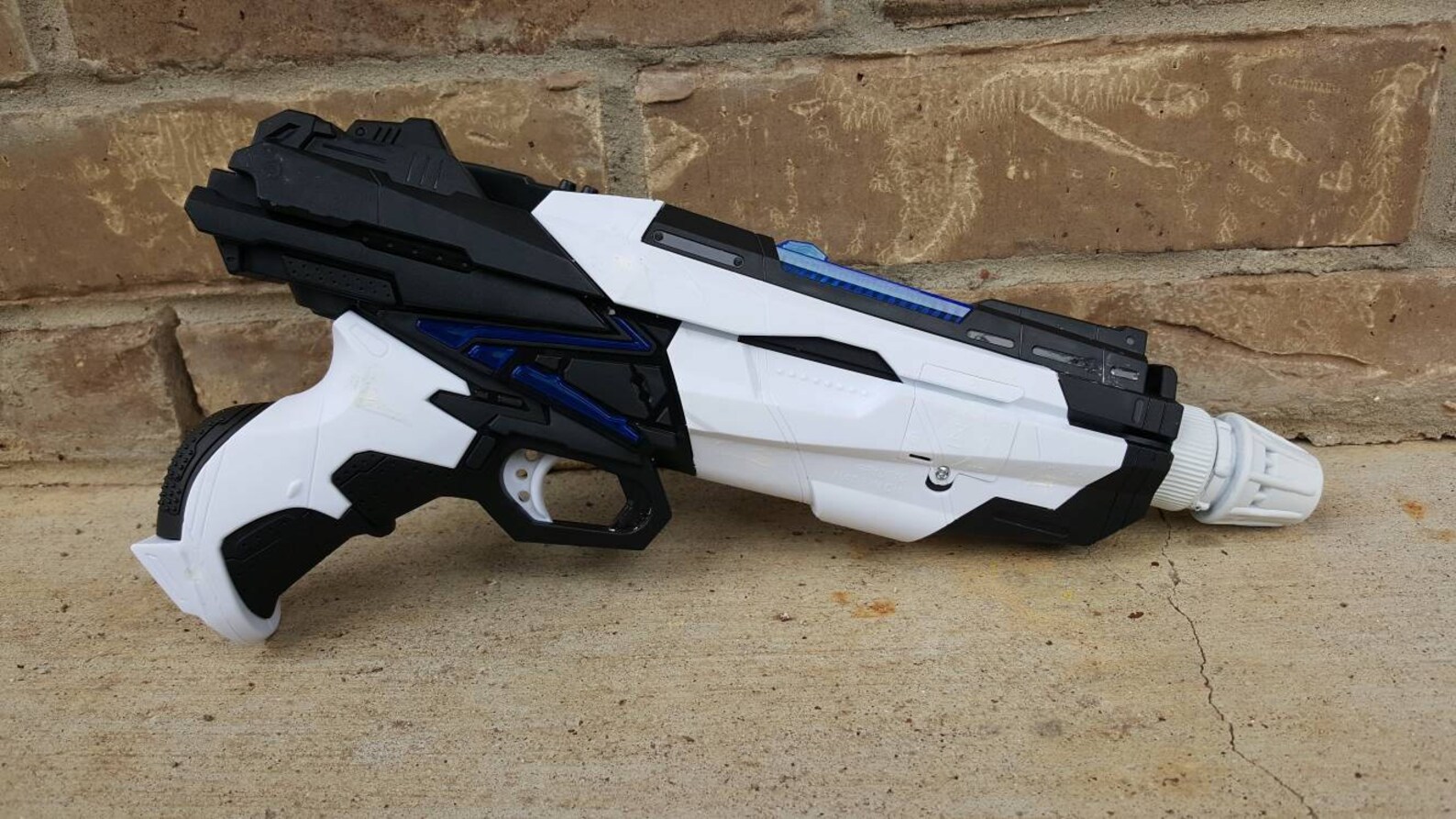 Light-up Cosplay Blaster / Star Wars Inspired / Destiny / Movie Prop ...