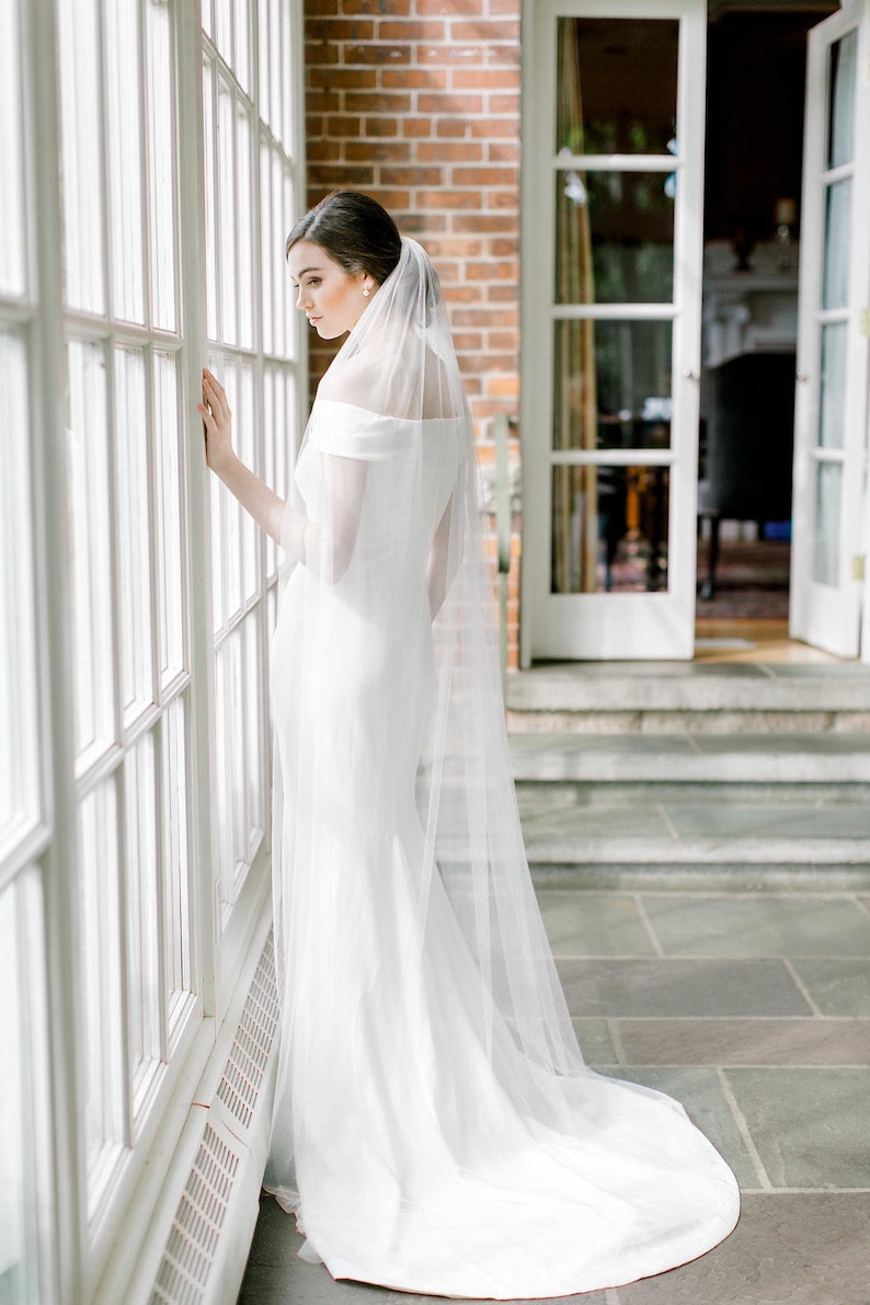 Minimalist Wedding Veil, Soft Modern Bridal Veil | CLARA - Etsy