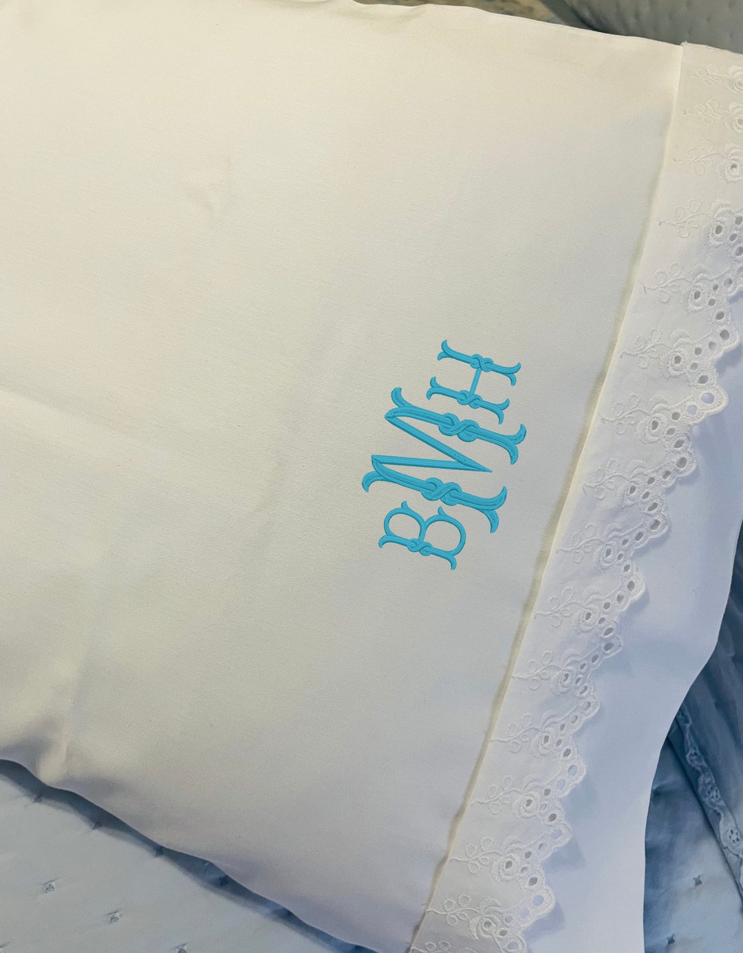 100% Cotton Monogrammed Bed Sheets With Eyelet Lace Trim - Luxurious ...