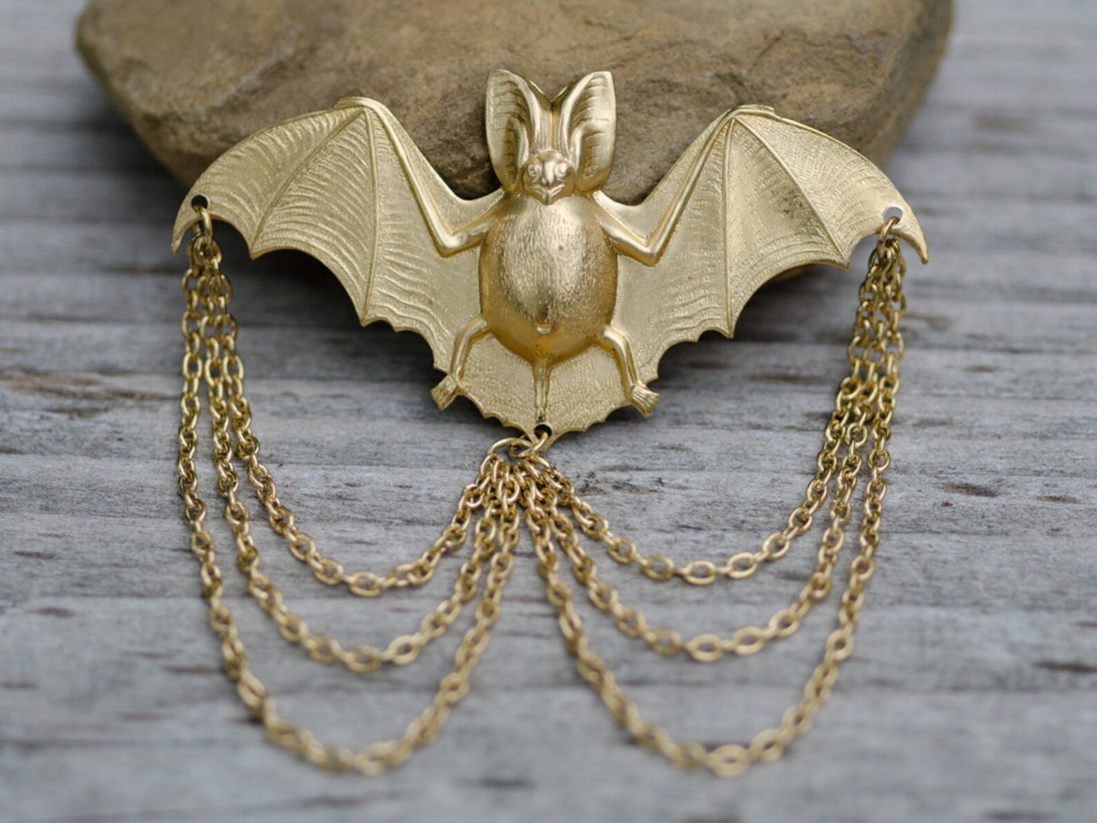 Bat Collar Pin/ Tie Pin Silver, Bronze, or Gold - Etsy