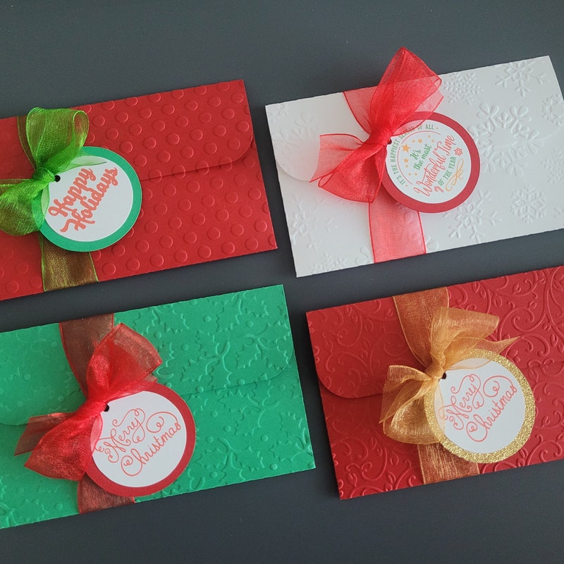 Multiple Gift Card Holder - 60+ Gift Ideas for 2025