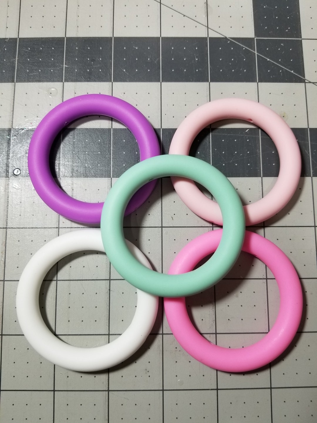 Silicone Round Frames for Beadable Pens and Keychains, Car Charms - Etsy