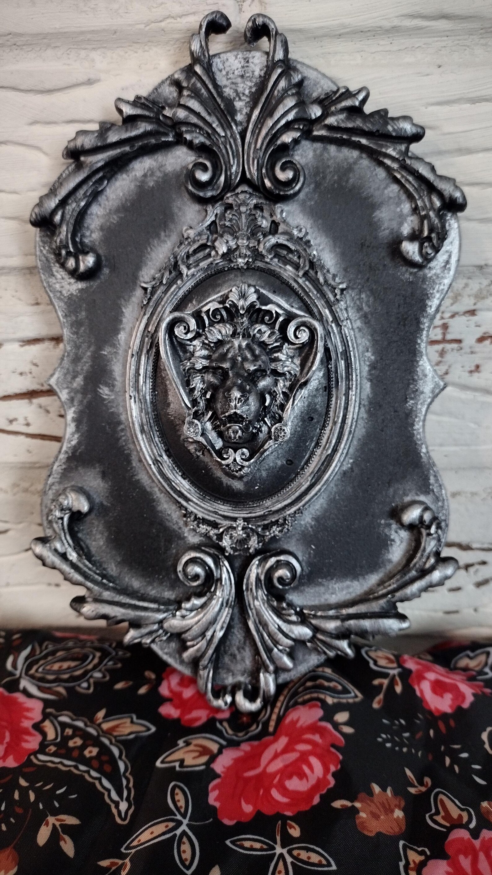 Gothic Lion Plaque, Black and Silver Decor (5x8 In) - Etsy