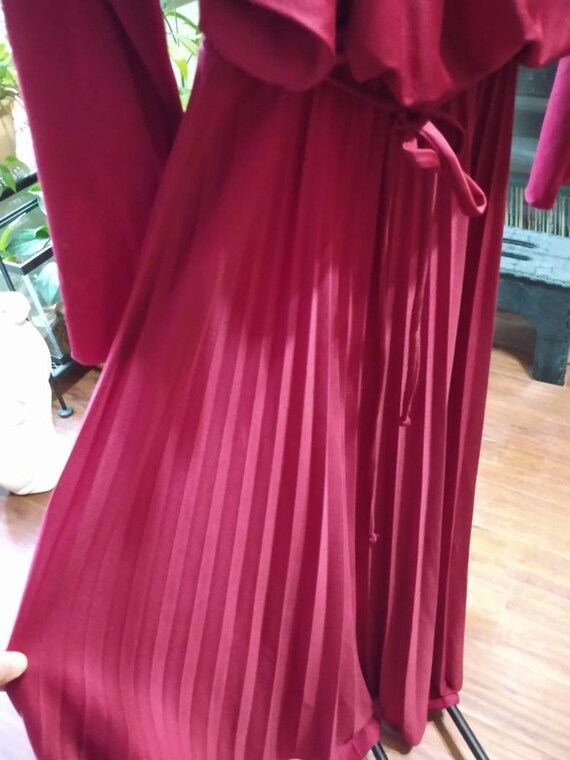 1979 JC Penney Formal Dress Gown with Pleats - Gem