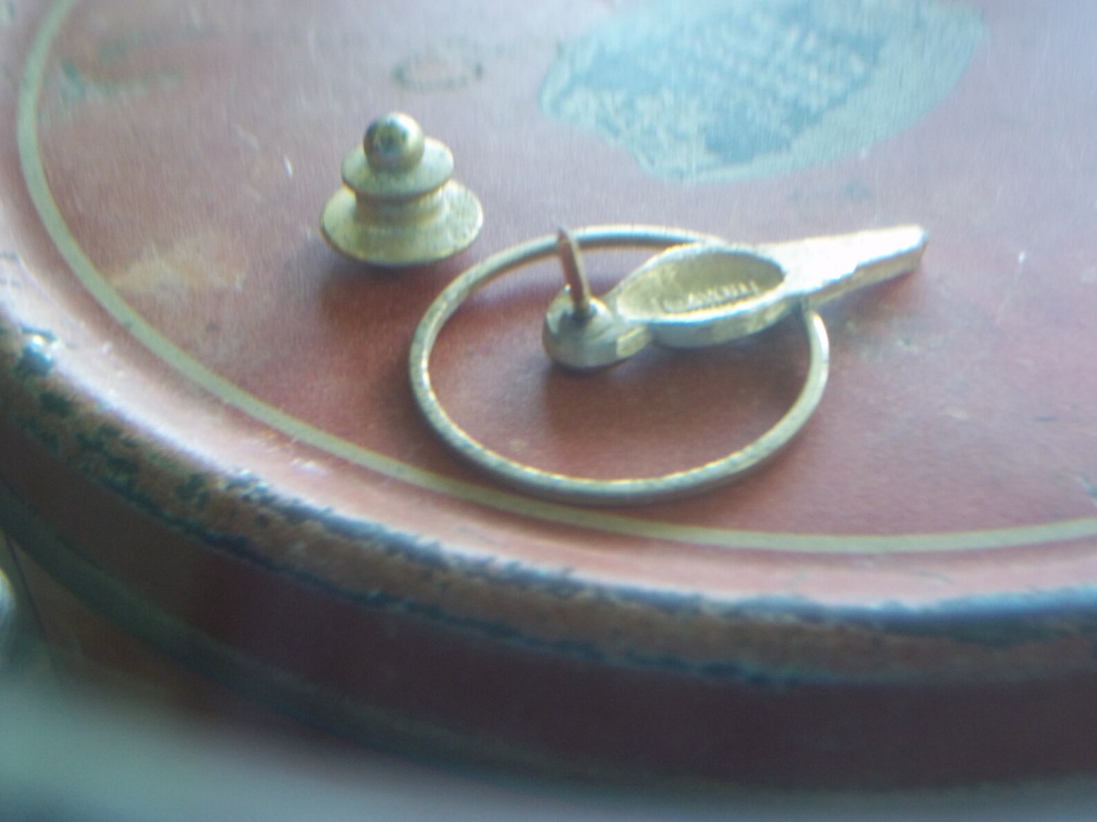 Parrot Pin, Gold Tone, Made by Avon, 1980's, Jewelry, Vintage ...