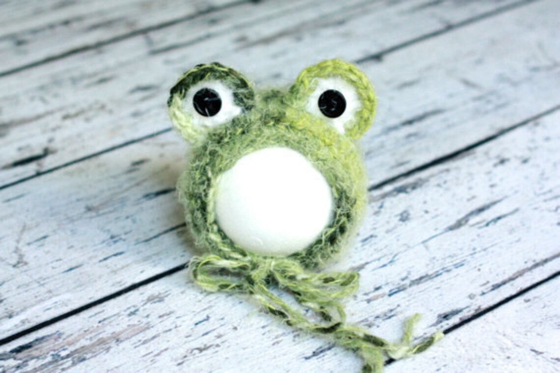 PDF Crochet Pattern Fuzzy Frog Bonnet Hat, Newborn, 6-12 Months - Etsy