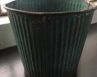 Vintage trash can | Etsy
