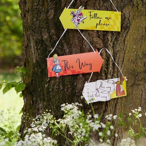 12 Alice in Wonderland Direction Party Signs, Mad Hatters Tea Party ...