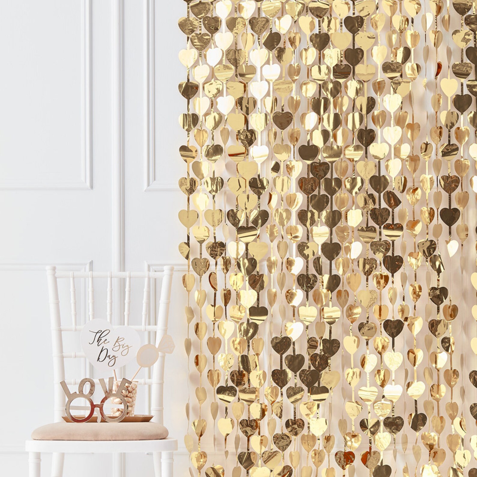Gold Heart Photo Backdrop Gold Fringe Curtain Gold Wedding - Etsy
