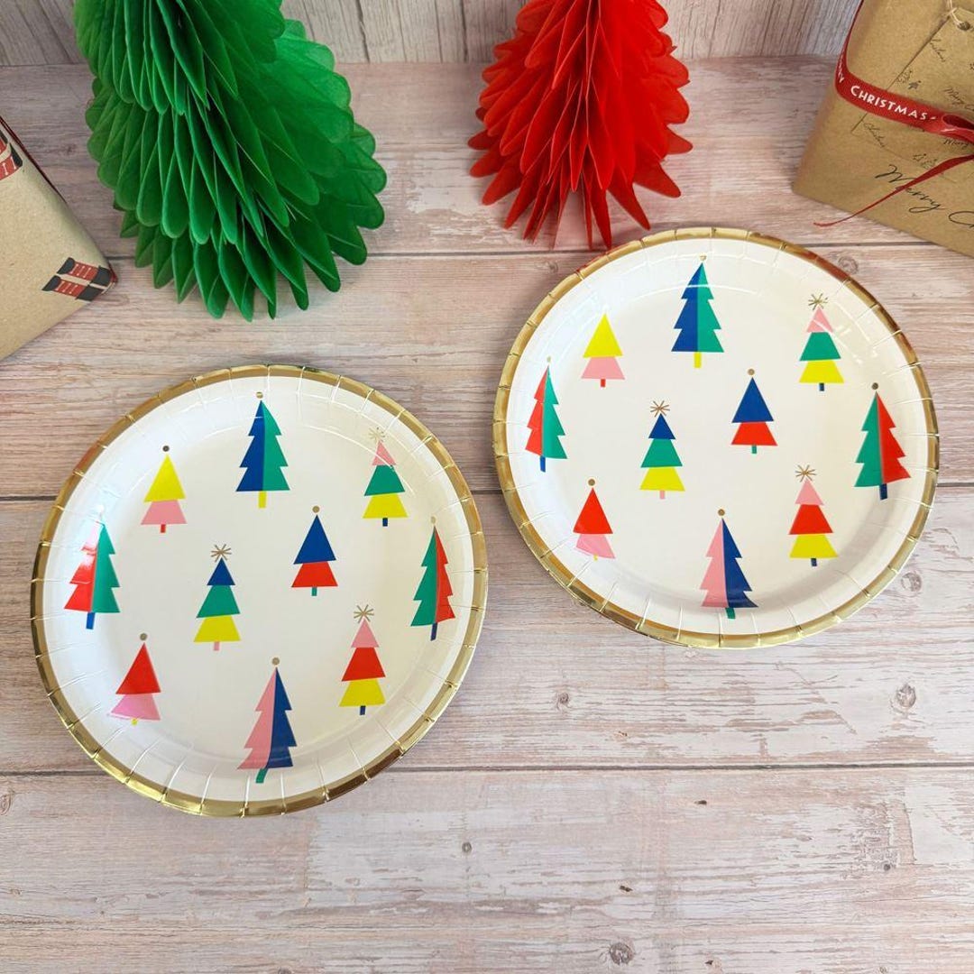 8 Christmas Tree Round 9 Dinner Plates, Festive Paper Party Plates ...