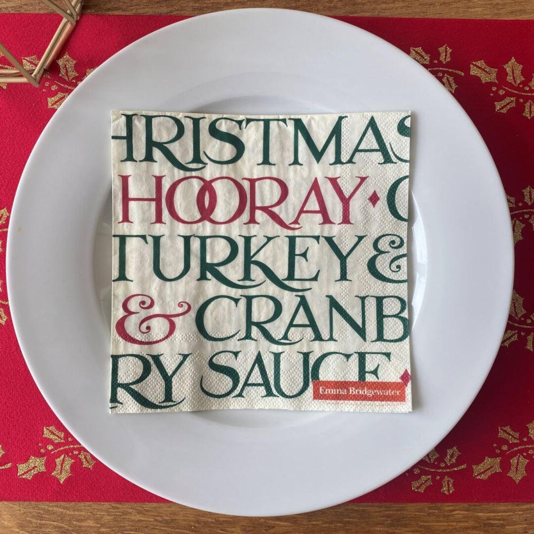 20 Christmas Cream Paper Napkins, Festive Holiday Table Decoration ...