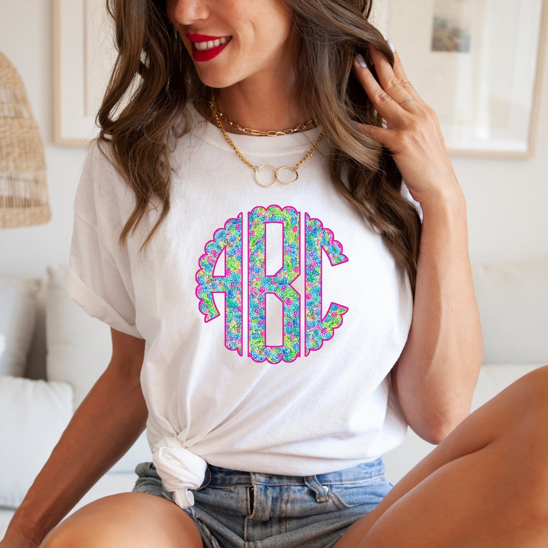 Scalloped Monogram Tees Cute Monogrammed Shirts for Women Monogram ...