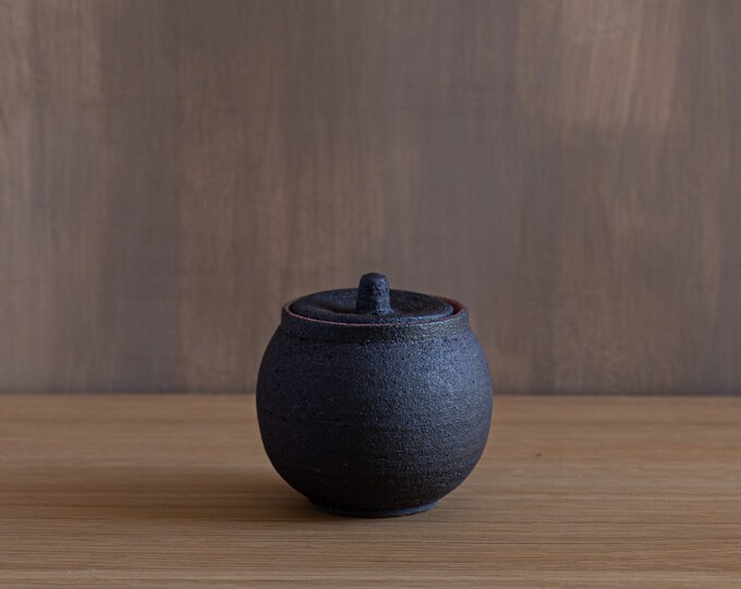 Japanese Shigaraki Ceramic Lidded Salt Pot Charcoal - Etsy