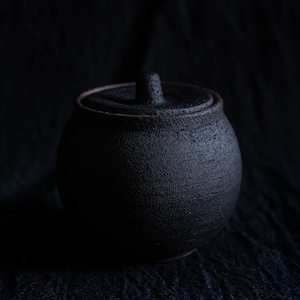 Japanese Shigaraki Ceramic Lidded Salt Pot - Charcoal - Etsy