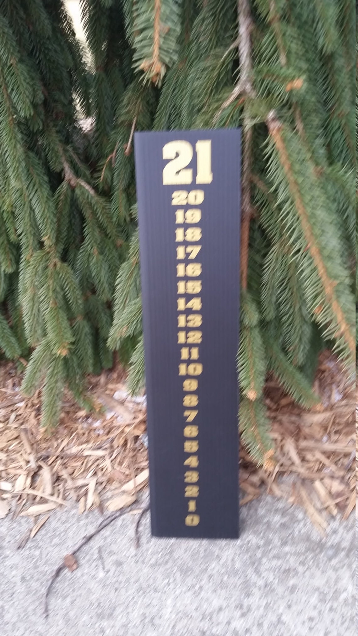 Cornhole Scoreboard Score Keeper Sign - Colors BLACK & GOLD - Bean Bag ...