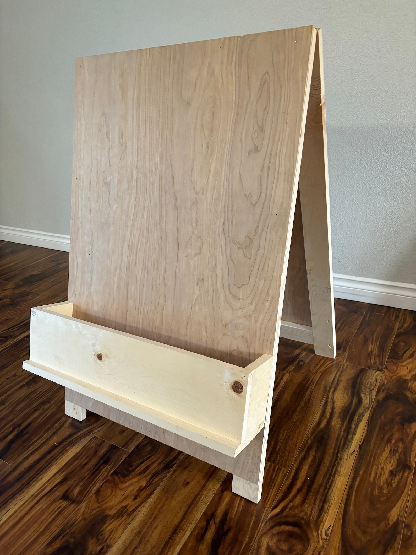 DIY Wedding Flower Box Welcome Sign Printable Building Instructions ...