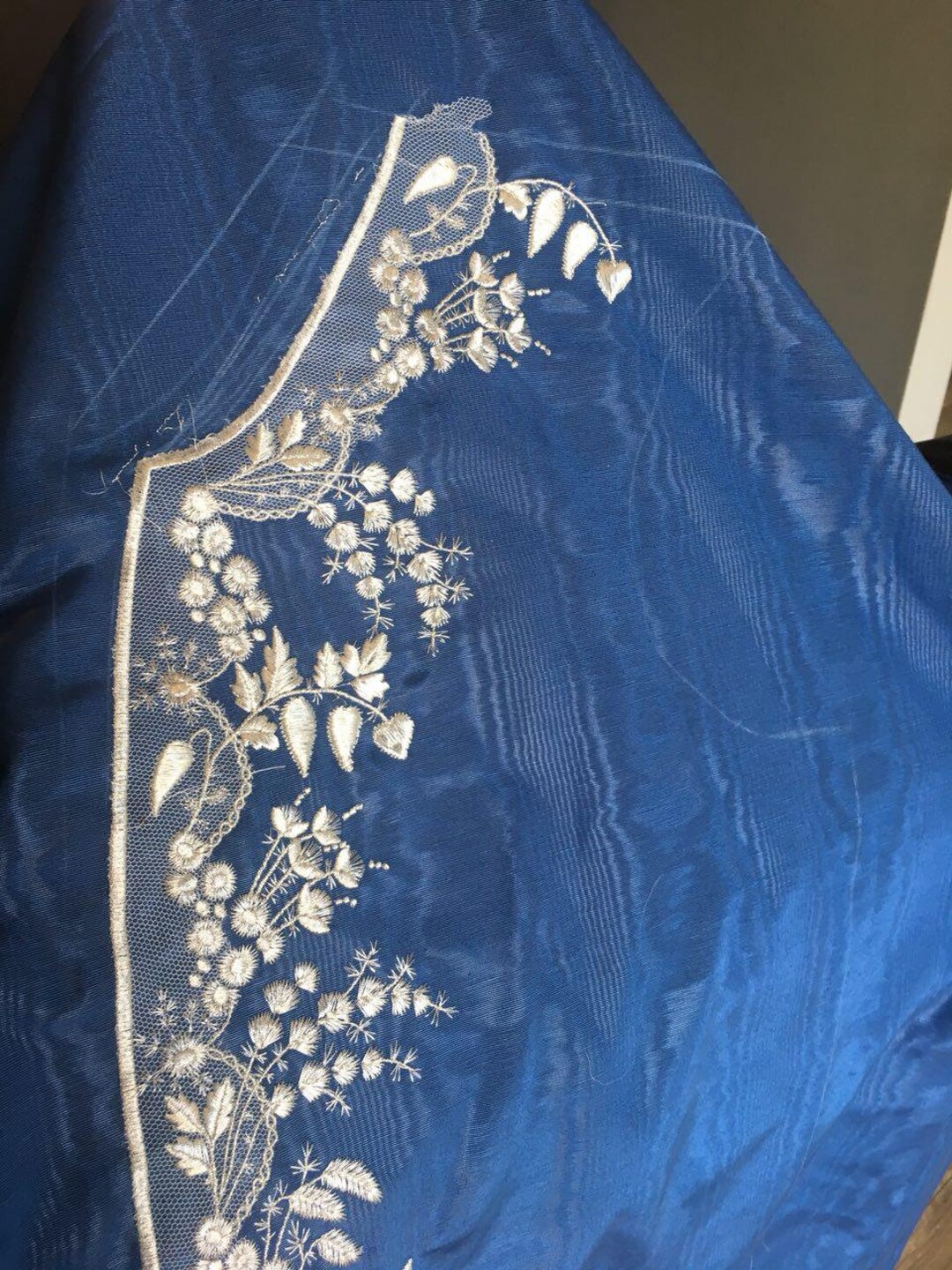 Silver Embroidery Pattern Set for a Waistcoat, Breeches and Coat ...