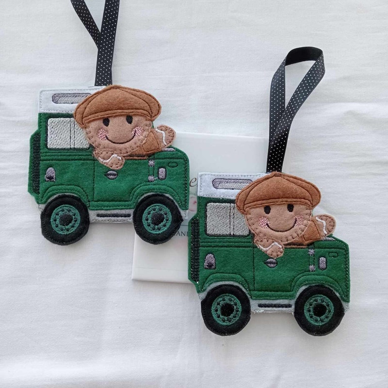 Land Rover Gifts - 60+ Gift Ideas for 2025