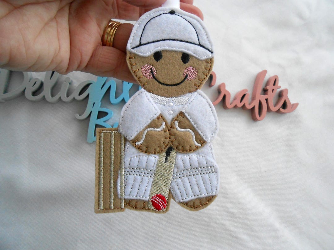 Cricket Player Gift, Cricketer Gifts for Cricket Lovers Gift, Cricket ...
