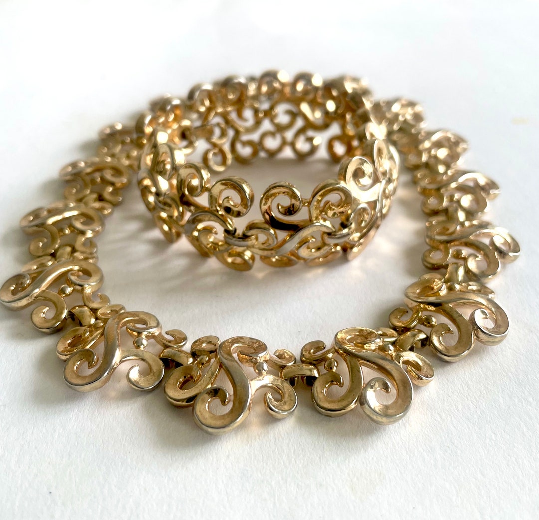 Trifari Vintage Set. Vintage Trifari Necklace / Bracelet. Trifari ...