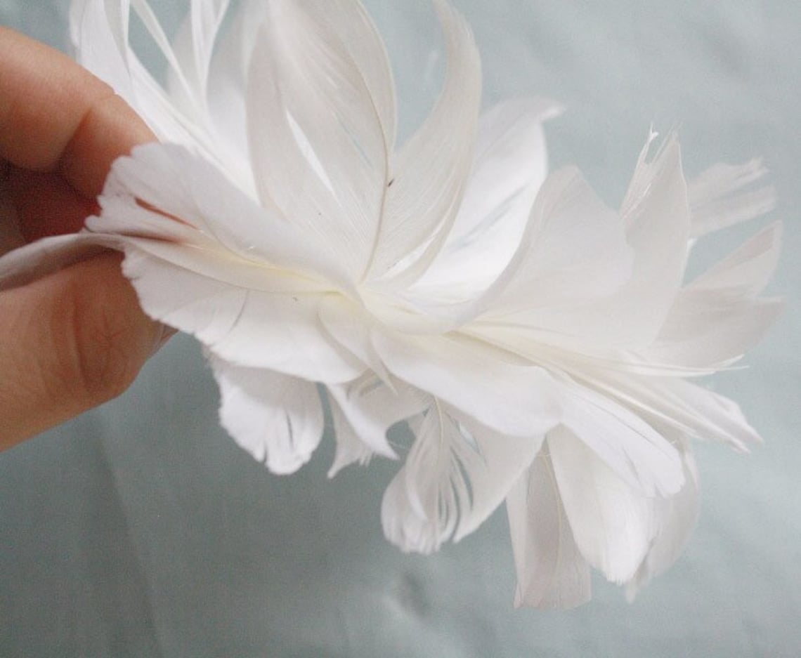Feather Flower Tutorial, How to Make Feather Flower, Feather Flower ...