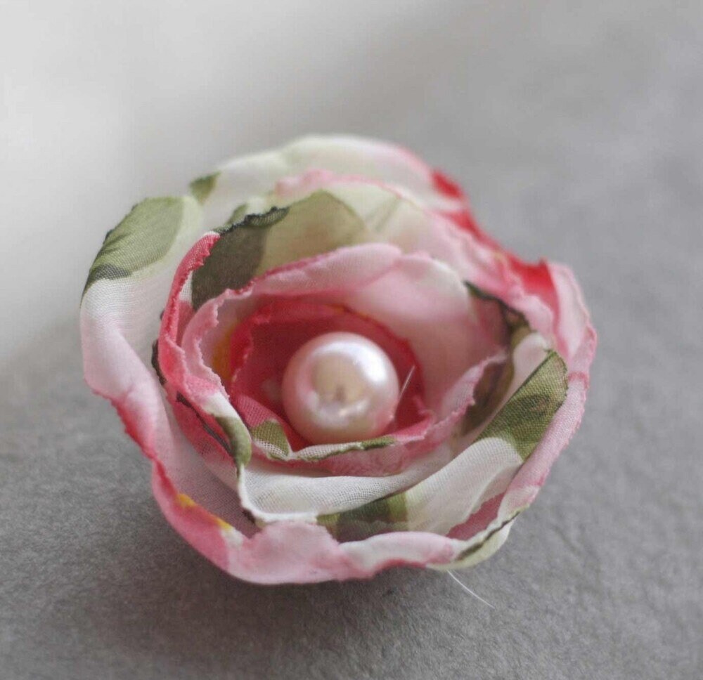 How to Make Roses From Fabric DIY Tutorial | Fluffy Cabbage Rose - Etsy