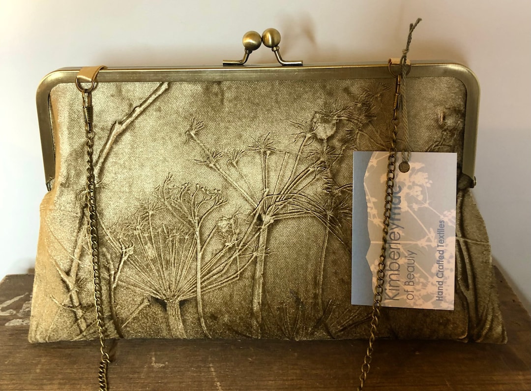 Embossed Velvet Kisslock Clutch Bag Purse With a Foliage Cow Parsley ...