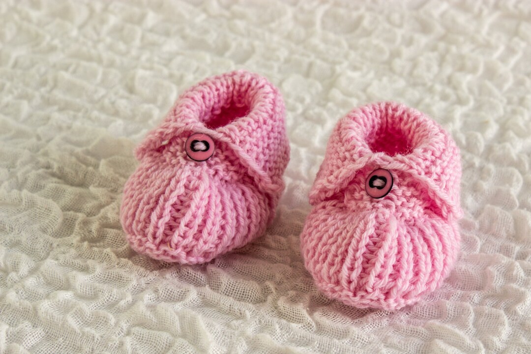 KNITTING PATTERN, Baby Girl Newborn Booties, Booties Knitting Pattern ...