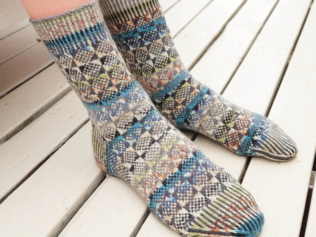 Fair Isle Sock Knitting Pattern: Stone's Throw Design (PDF) - Etsy