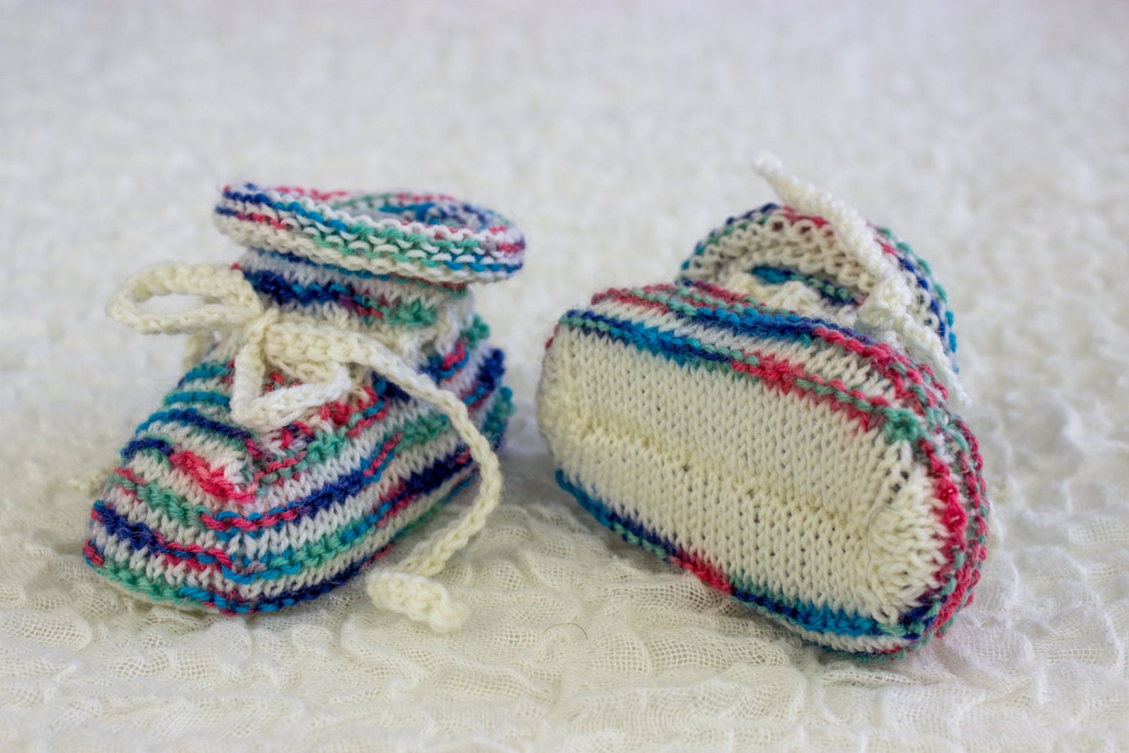 KNITTING PATTERN Baby Booties Cute Booties Tied Baby | Etsy