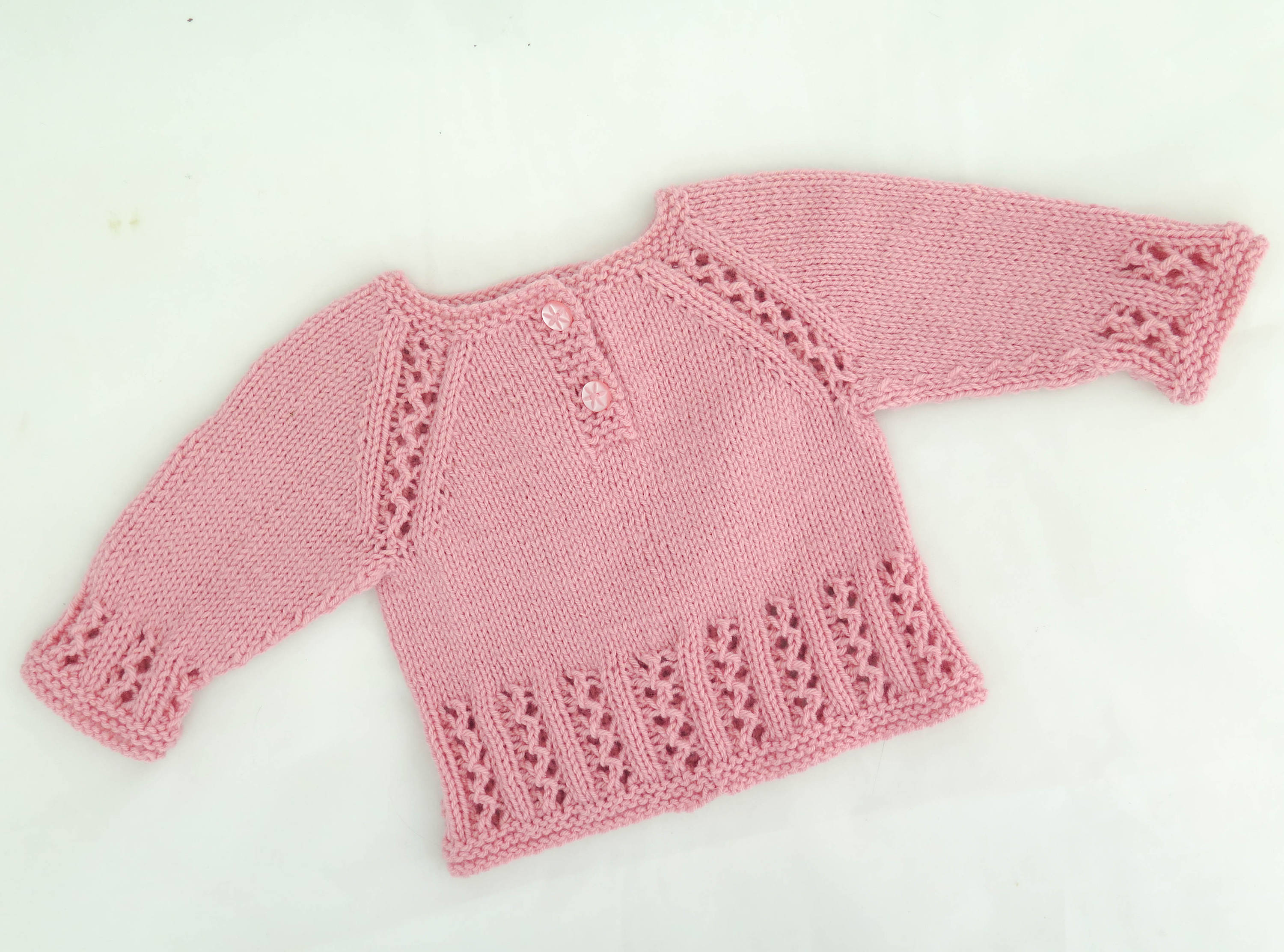Lace Raglan Pullover Knitting Pattern: Seamless Top-down Sweater (6 ...