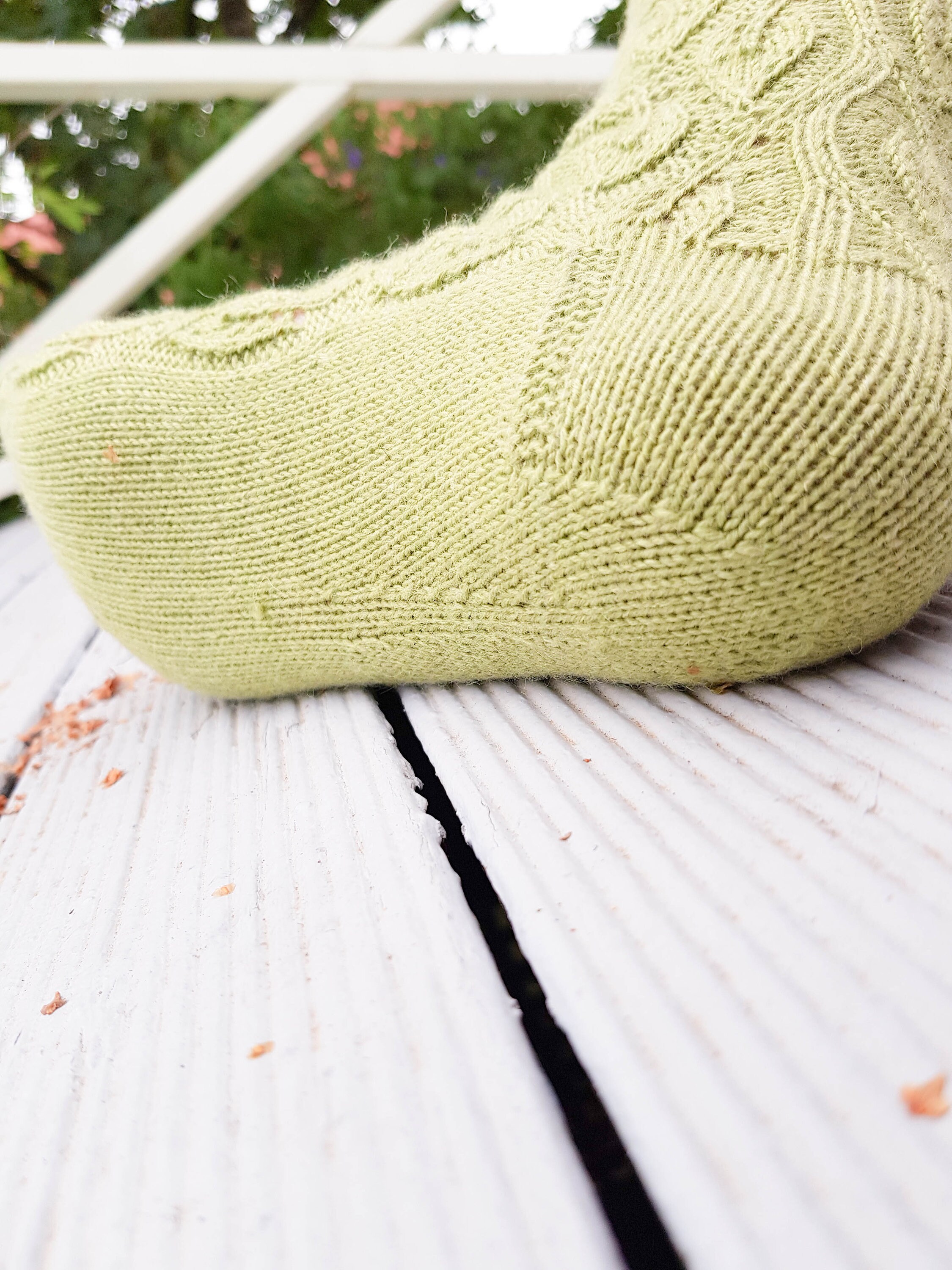 KNITTING PATTERN Sock Knitting Pattern Leaf Twine Pattern - Etsy Australia