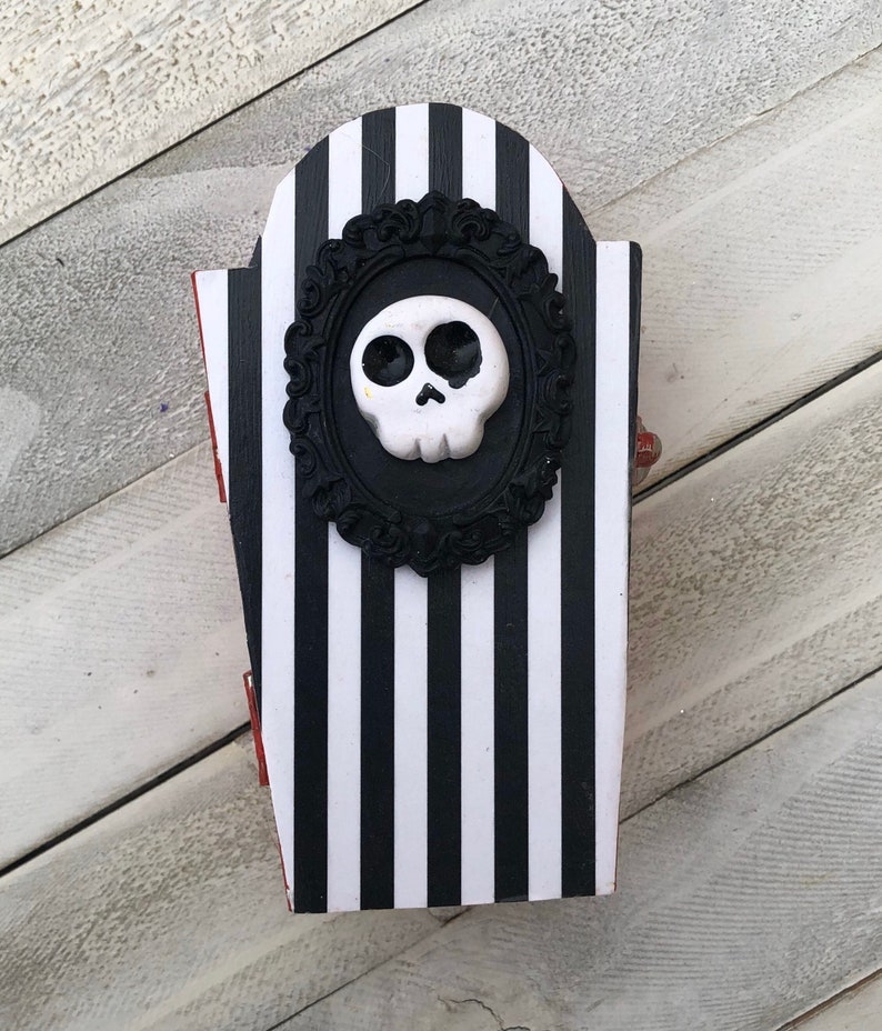 Spooky Scary Skeleton Coffin Jewelry Box - Etsy