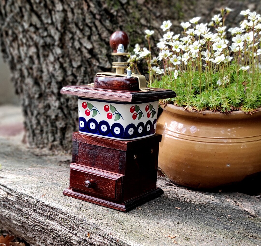 Manual Coffee Grinder, Coffee Grinder, Handmade Wooden and Ceramic ...
