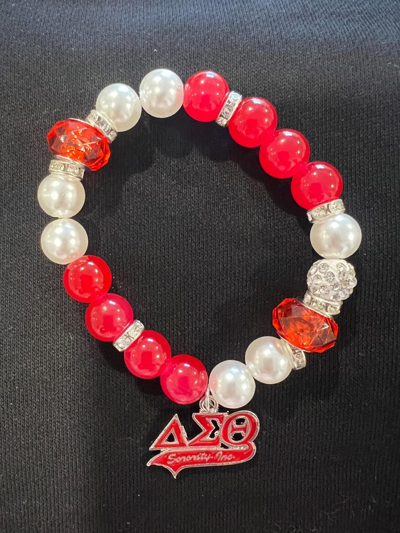 Delts Sigma Theta Pearl Bracelet Stack: Red & White Jewelry - Etsy