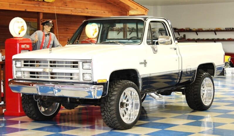 1986 Chevy Truck Lifted
