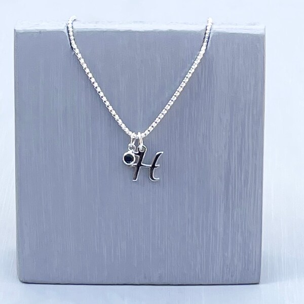 Letter H Necklace - Etsy